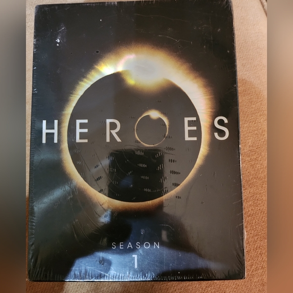 Source Unknown | Other | Heros Dvd Complete Season New Unopened | Poshmark